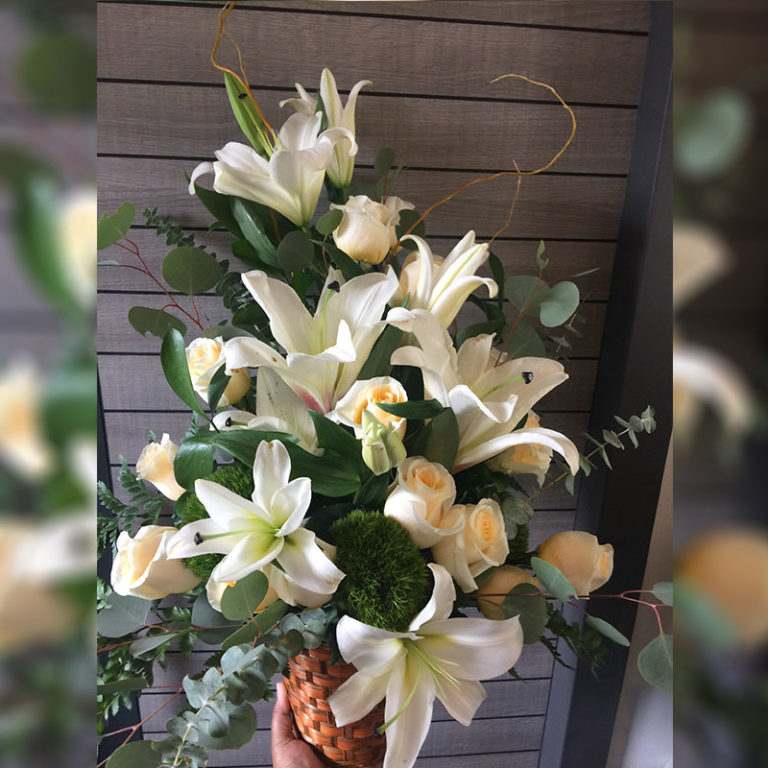 Just Because – Baskets & Blooms